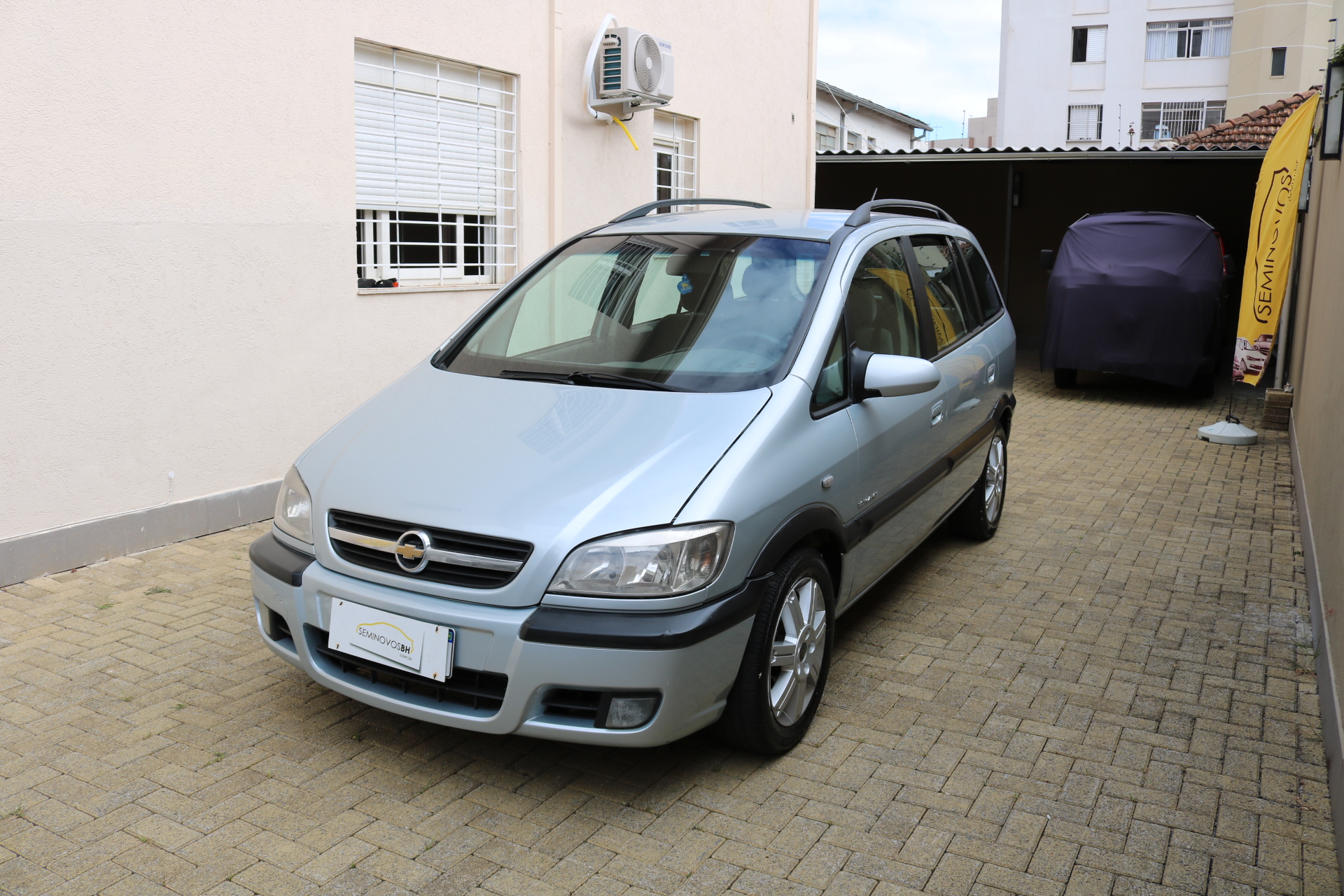 Chevrolet Zafira Novos E Seminovos à Venda - Carro Chevrolet Zafira