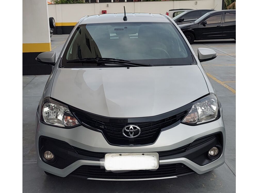 Toyota Etios-Hatch Novos E Seminovos à Venda | CarroToyotaEtios Hatch ...